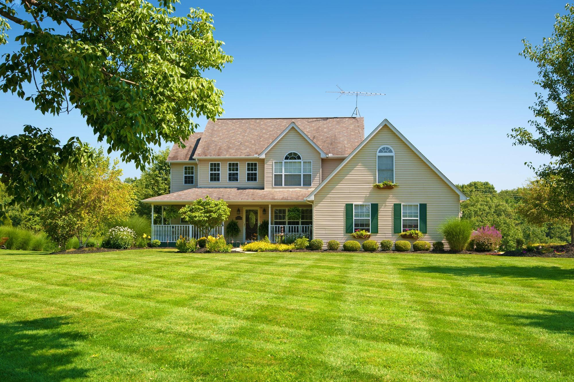 Lawn Authority - Quality Lawncare Services in Missouri since 1981